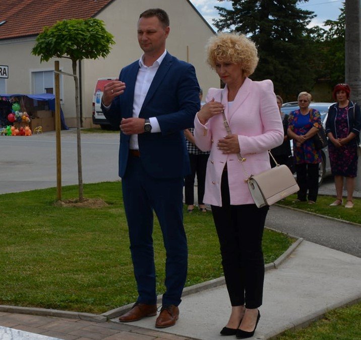 Građani se pozivaju na cijepljenje, župan Marko Marušić i zamjenica ...