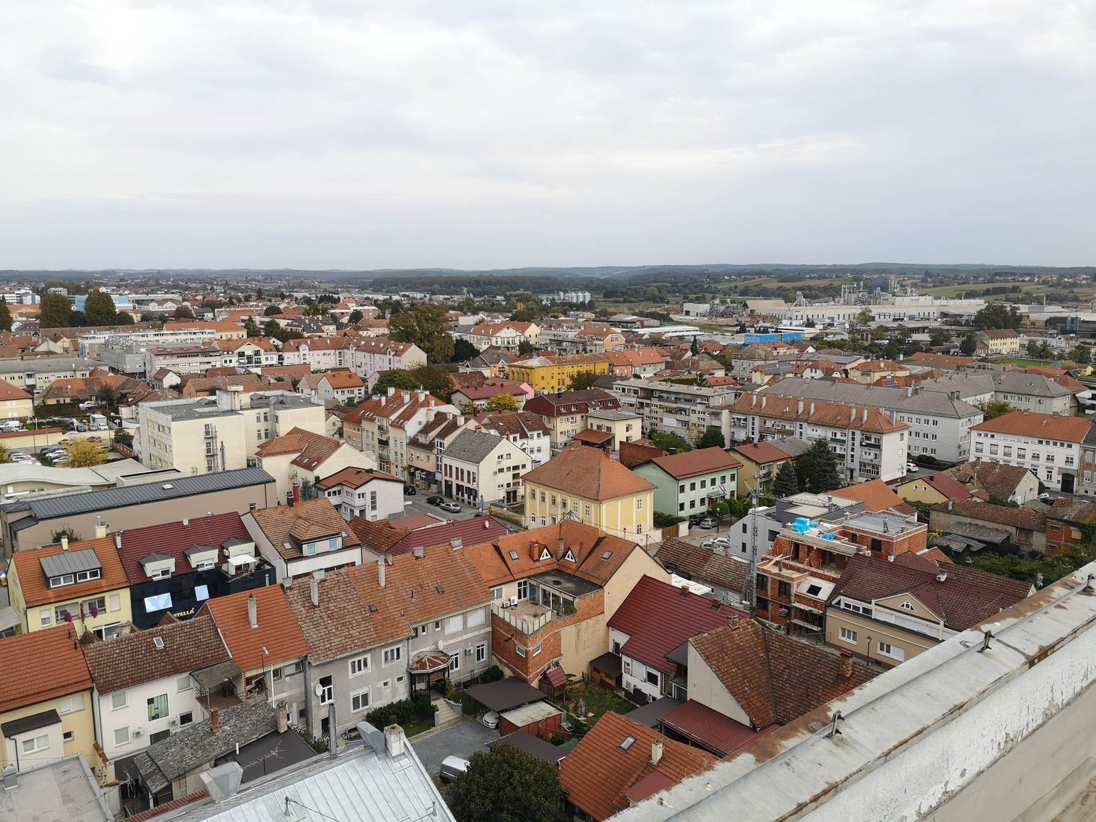KAO NA DLANU Ovako izgleda prekrasni Bjelovar s vrha nebodera u ... KAO NA DLANU Ovako izgleda prekrasni Bjelovar s vrha nebodera u ...