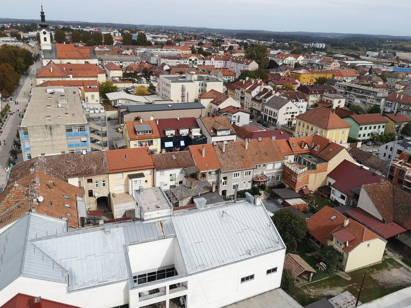 KAO NA DLANU Ovako izgleda prekrasni Bjelovar s vrha nebodera u ... KAO NA DLANU Ovako izgleda prekrasni Bjelovar s vrha nebodera u ...